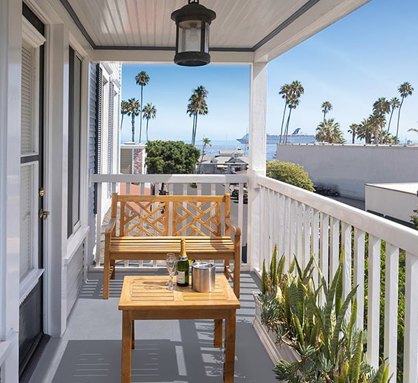 Santa Catalina Island Hotel | Catalina Island Inn